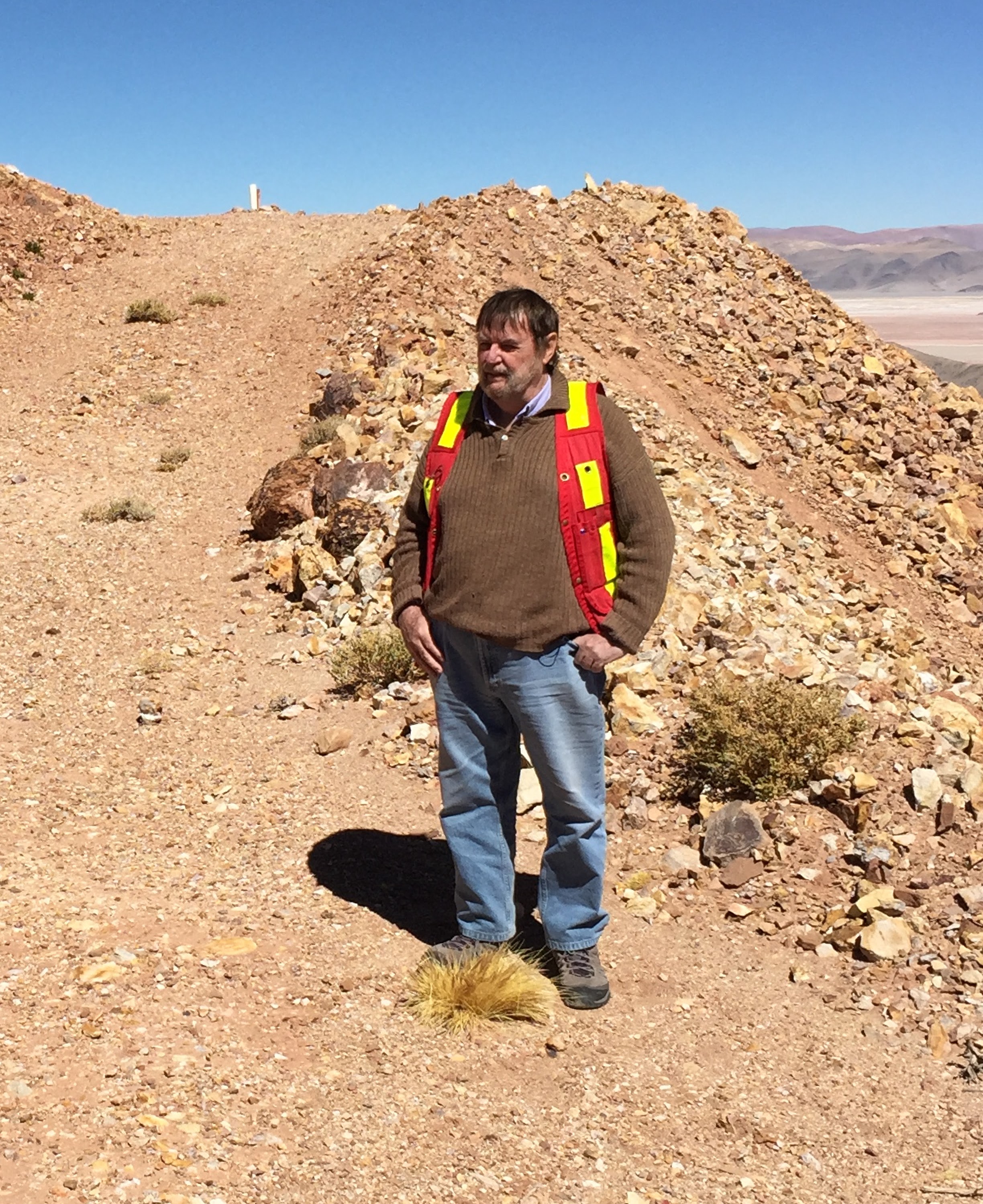 Fallece Angus Innes, importante desarrollador de la minería en ...